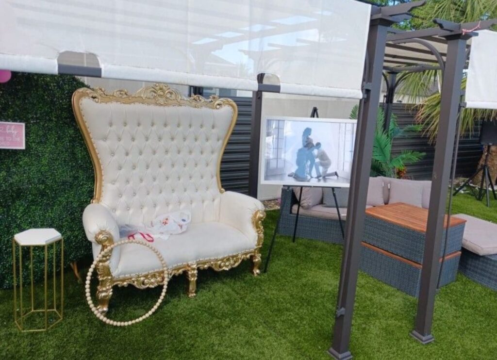 Throne Chair Loveseat Rental in Miami, Fort Lauderdale